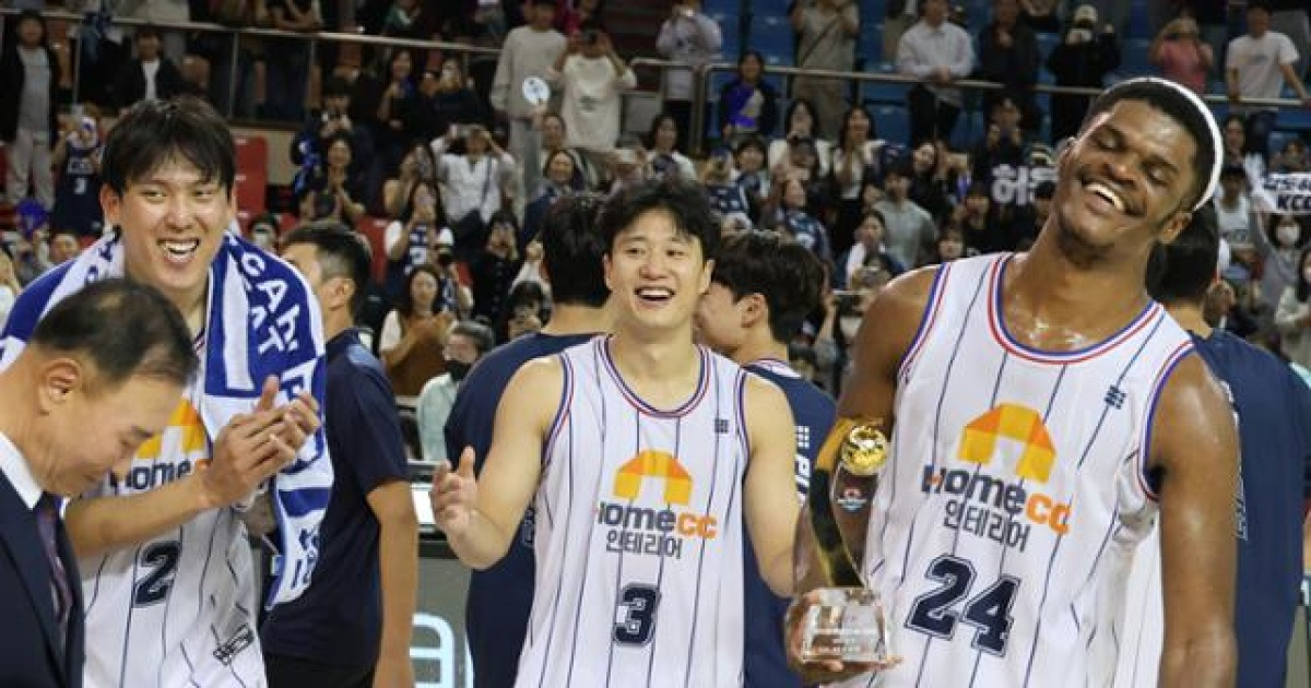 '국대급 라인업' KCC, KBL 컵대회 첫 우승