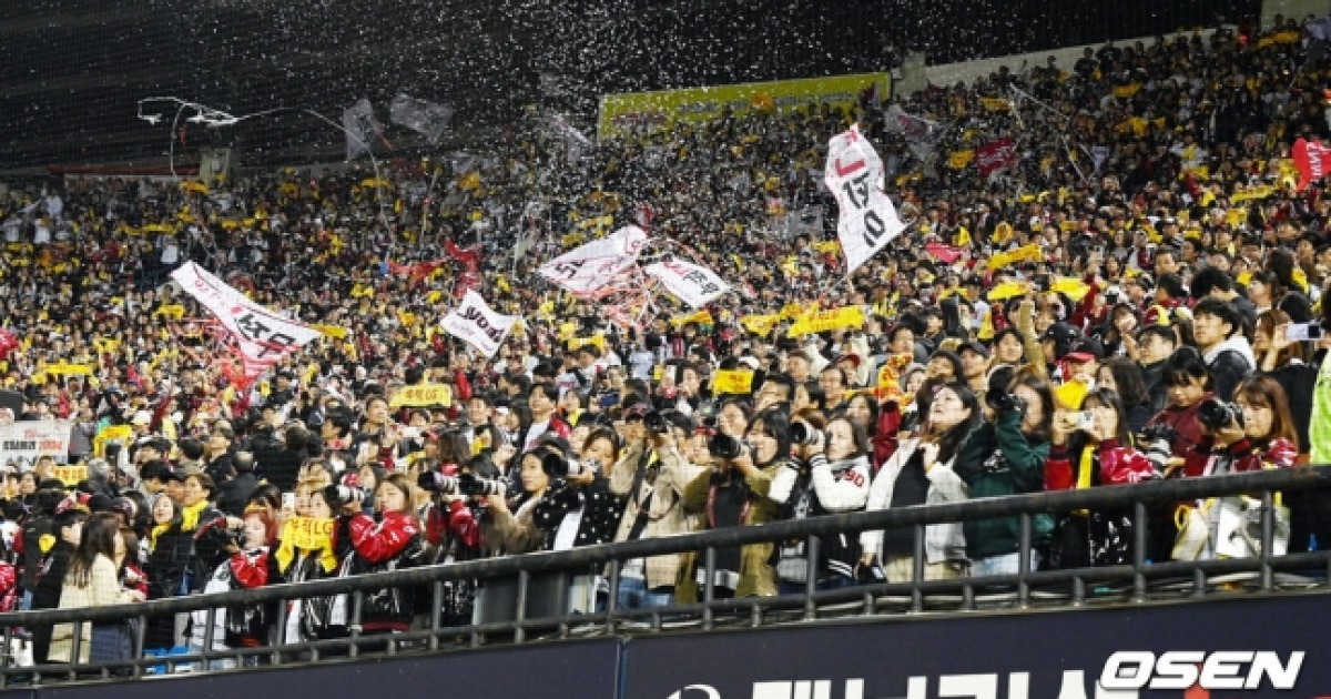 5년 만에 '800만 관중' KBO 리그 찾았다, LG 120만 돌파→키움 71% 증가 [공식발표]