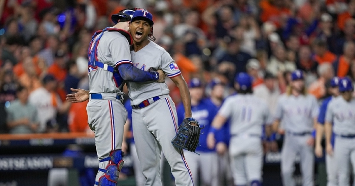 ‘1회 4득점’ 기선 잡은 텍사스, 휴스턴 상대로 ALCS 2연승