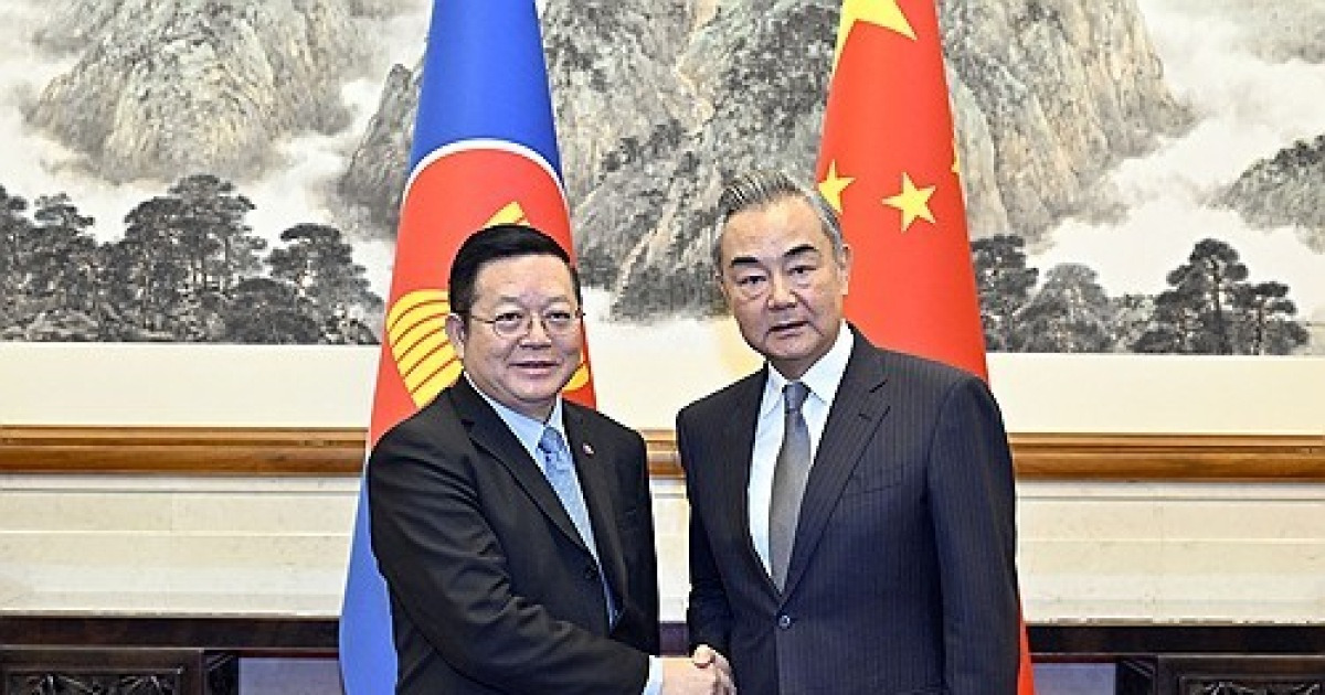 CHINA ASEAN DIPLOMACY