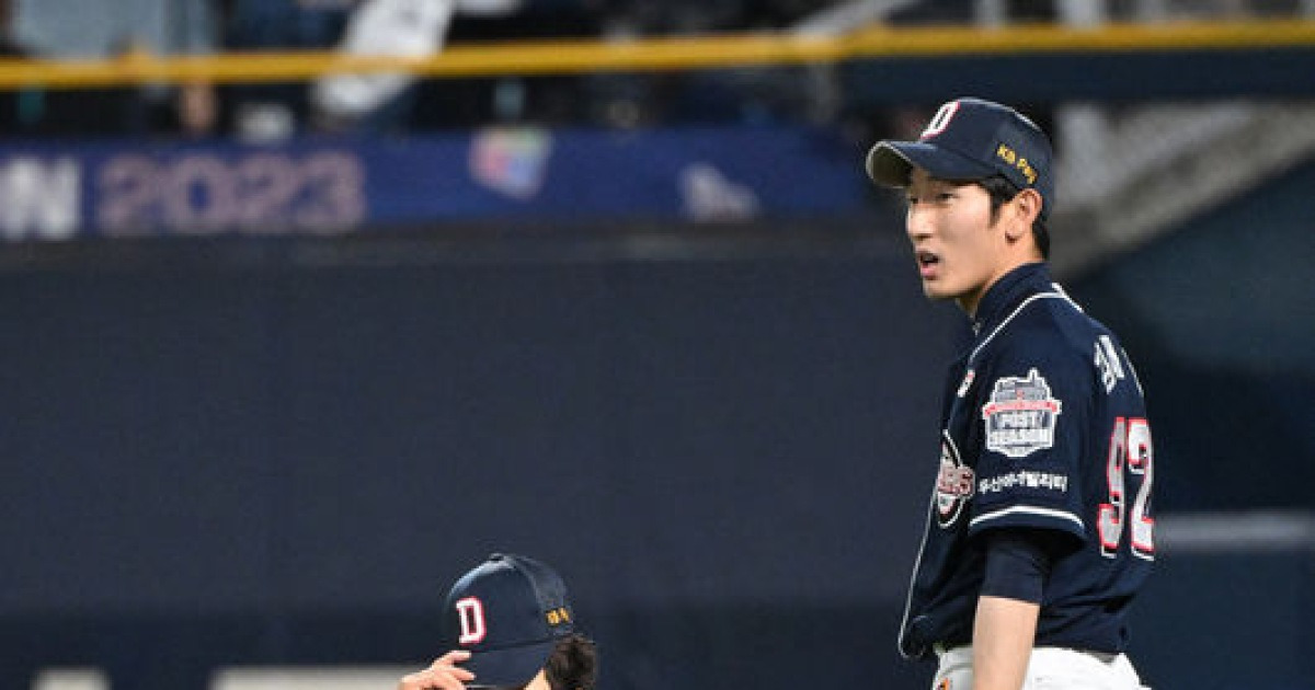 ‘국민타자 망연자실’ 충격의 14실점, 황당 실책, 폭투까지…1G 만에 탈락, 비참하고 처참했다 [WC1]