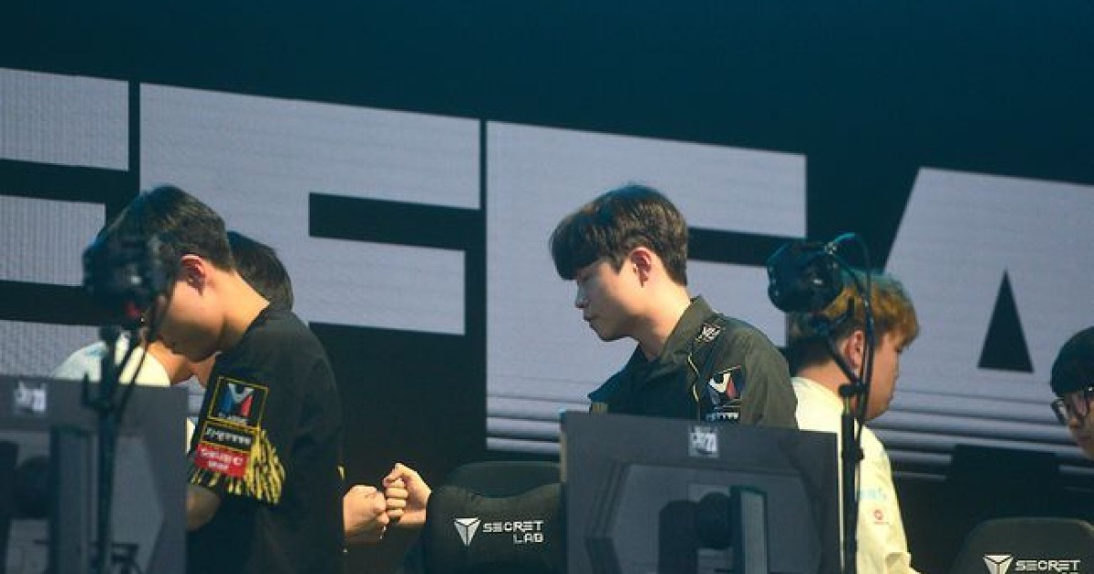 ‘뒷심 부족’ KT, 中 BLG에 아쉬운 역전패 [롤드컵]