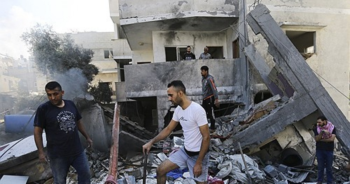 CORRECTION Israel Palestinians