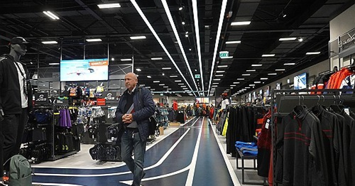 RUSSIA ECONOMY SPORTMASTER