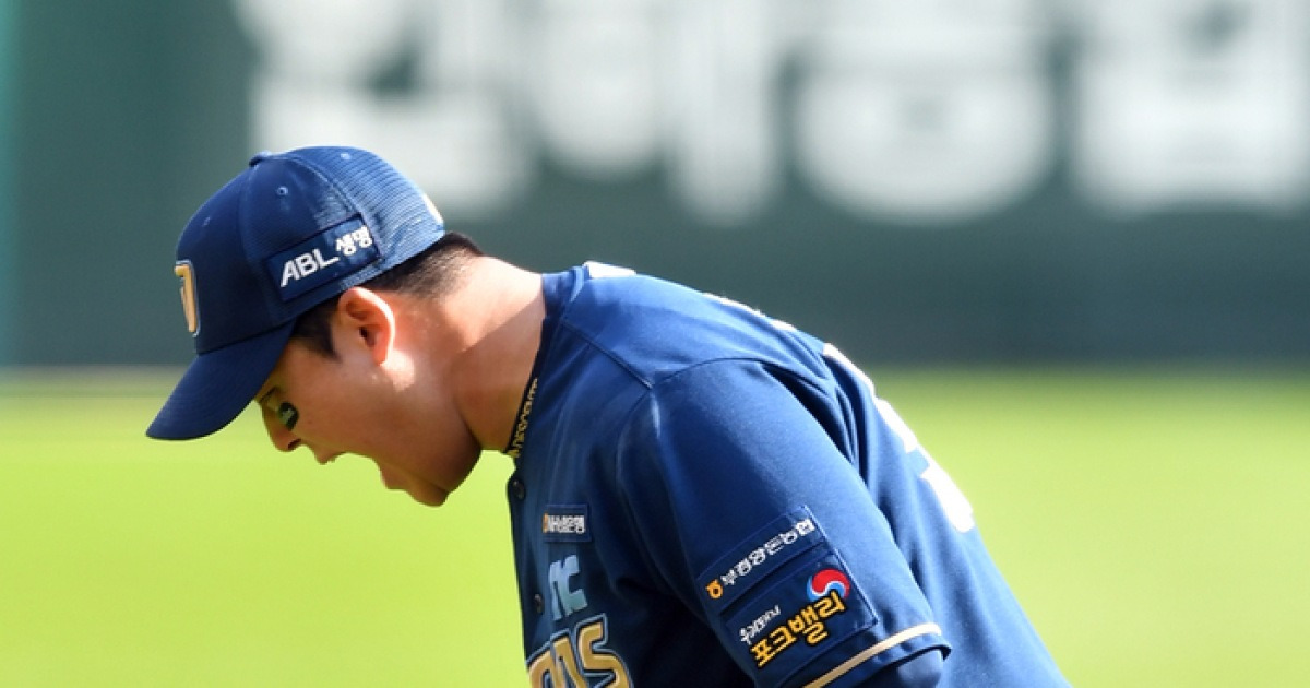 ‘가을야구 데뷔전’ 5.2이닝 무실점, NC 신민혁 “빨리 승부하려 했다!” [준PO1]