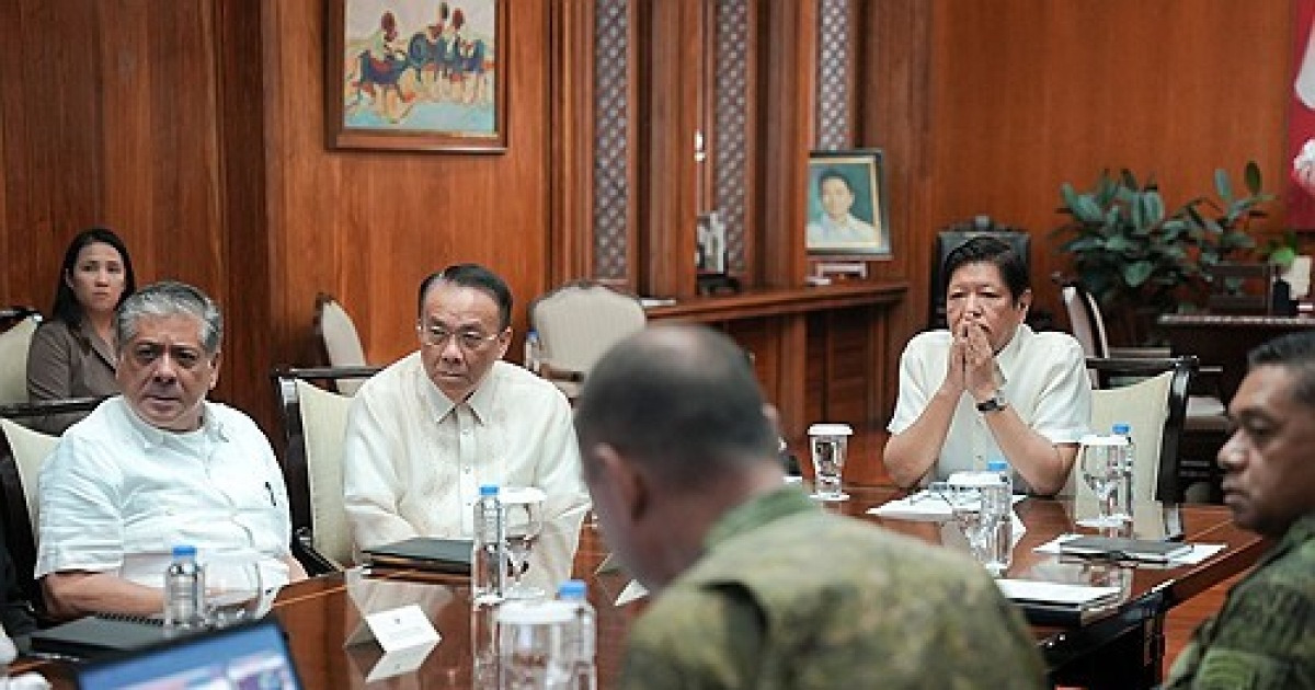 PHILIPPINES SOUTH CHINA SEA DISPUTE