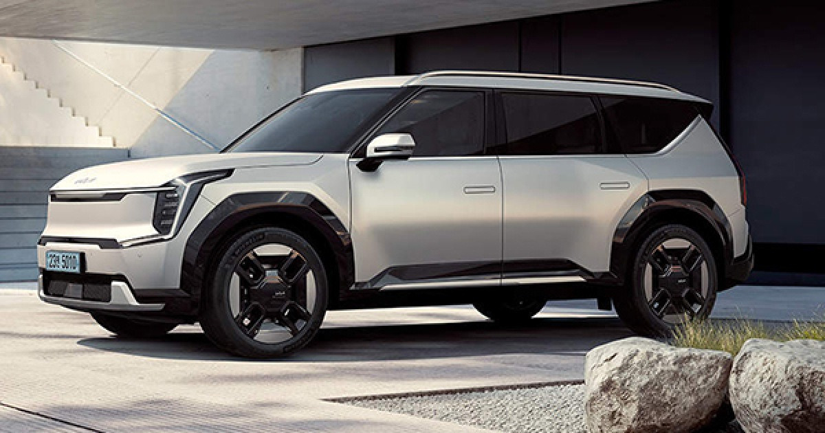 Kia takes pre-orders for all-electric EV9 SUV in U.S.