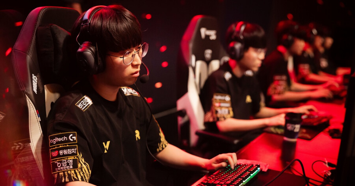 '아쉬운 패배' KT롤스터, LNG에 막히며 롤드컵 스위스 최종전으로