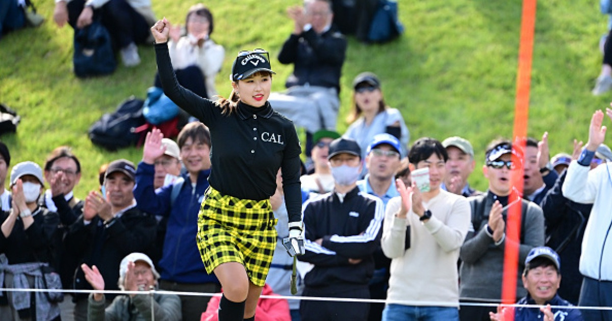 JLPGA투어 2년차 이하나, 5타차 뒤집고 연장 끝 데뷔 첫 승..배선우 공동 9위