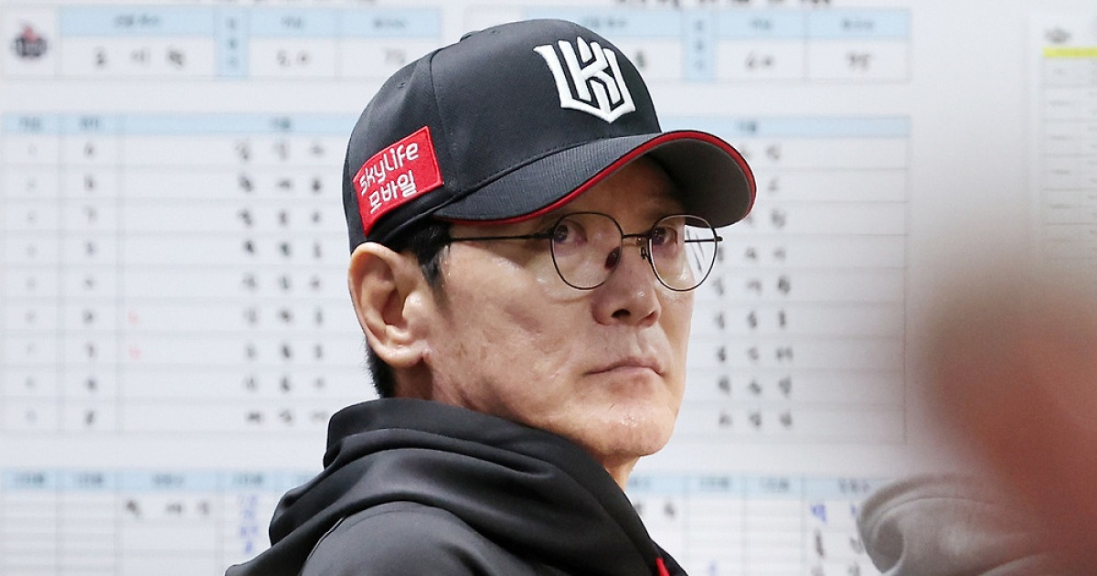 이강철 KT 감독 "1차전이 관건…4일 쉰 NC 타격감 떨어졌으면"[PO1]