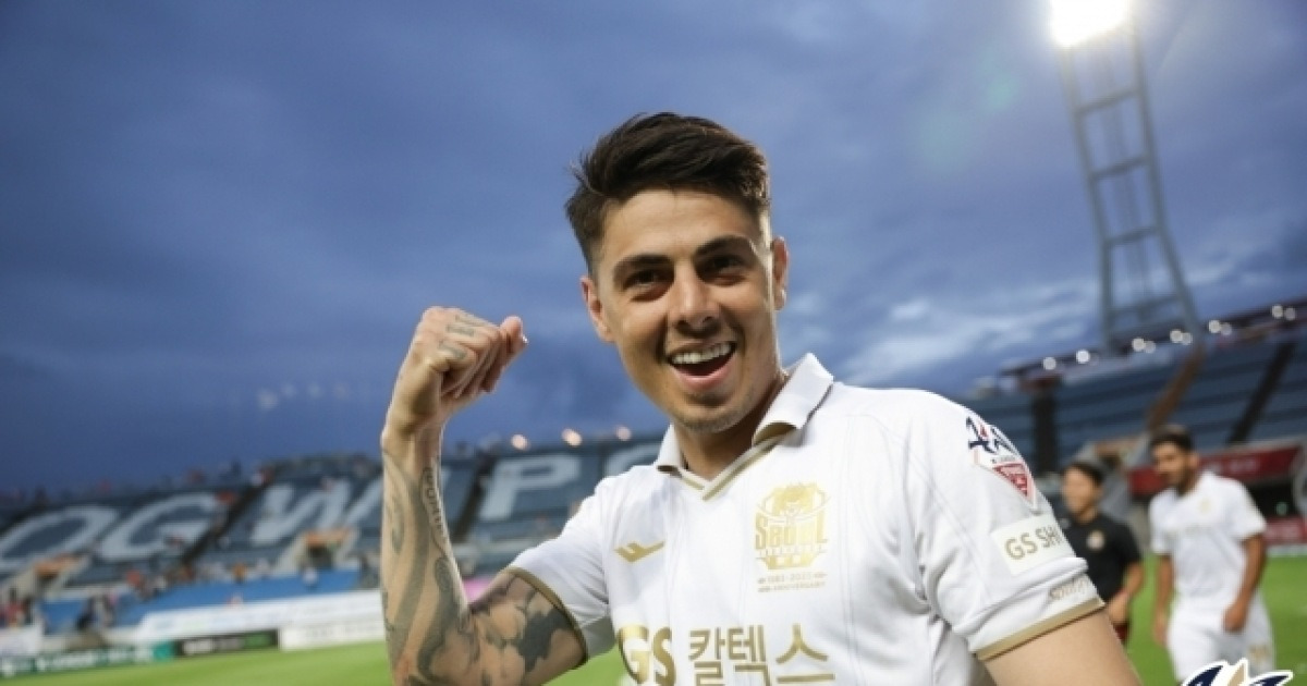 [오피셜] '환상 드리블+마무리' FC서울 윌리안, 35R MVP 선정...서울은 베스트팀