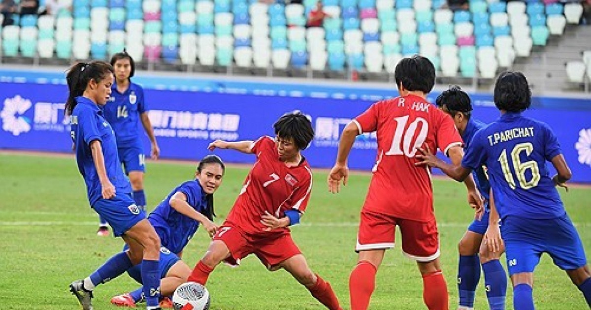 (SP)CHINA-XIAMEN-FOOTBALL-OLYMPIC ASIAN QUALIFYINGS-DPRK VS THAILAND (CN)