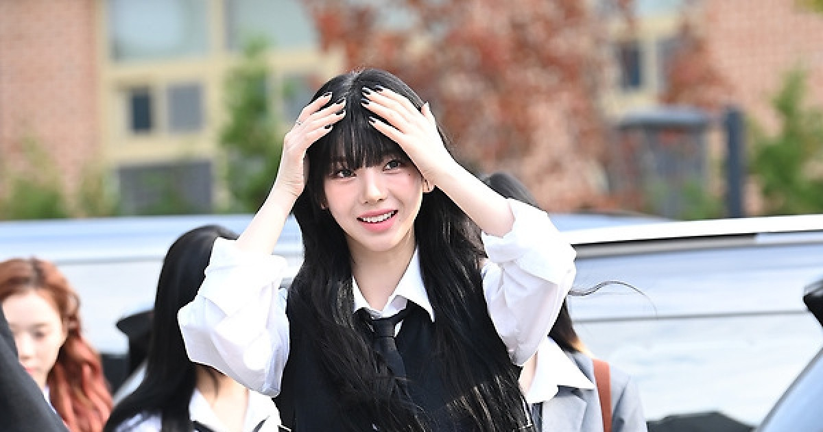 에스파 카리나 '바람에 날리는 앞머리 사수'[엑's HD포토]