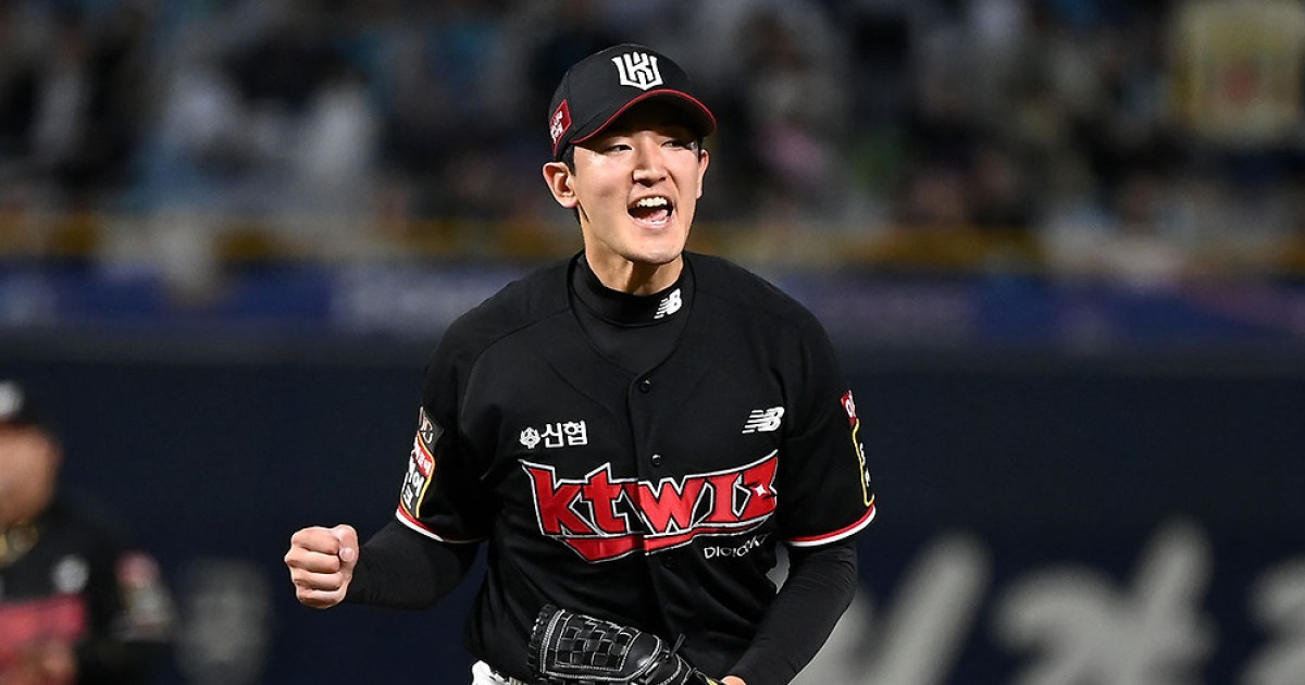 '고영표 마법투+배정대 결승 투런' KT, NC '3-0' 꺾고 기사회생…승부는 4차전으로 [PO3]