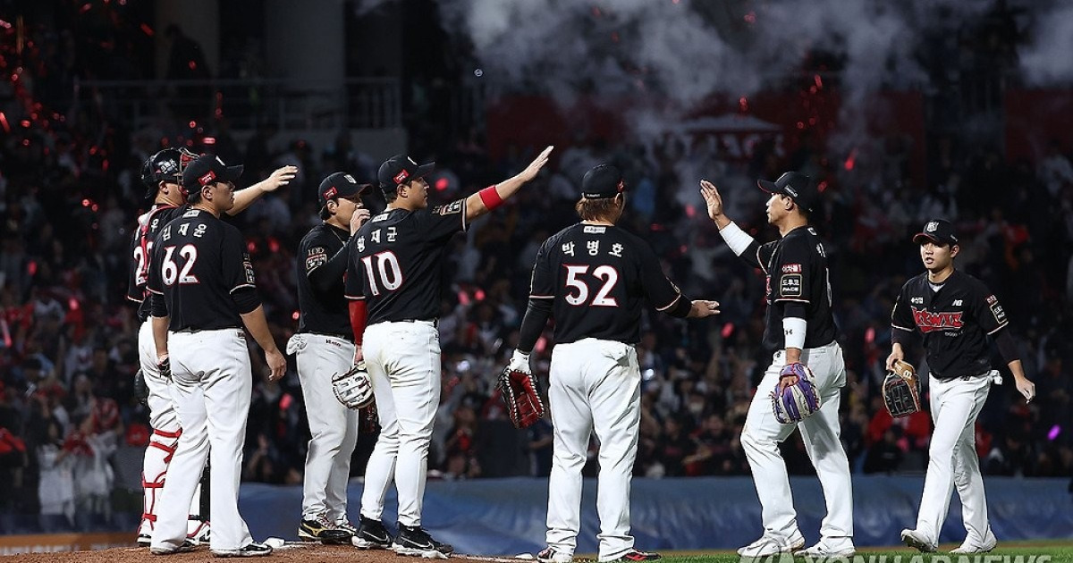 kt, PO 3차전 승리