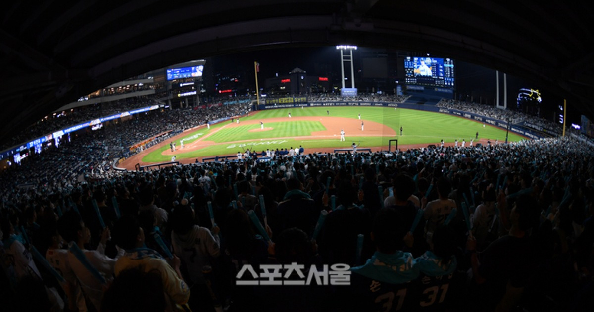 ‘뜨겁다!’ NC-KT 격돌 창원NC파크, 연이틀 ‘매진’...1만7400석 ‘꽉 찬다’ [PO4]