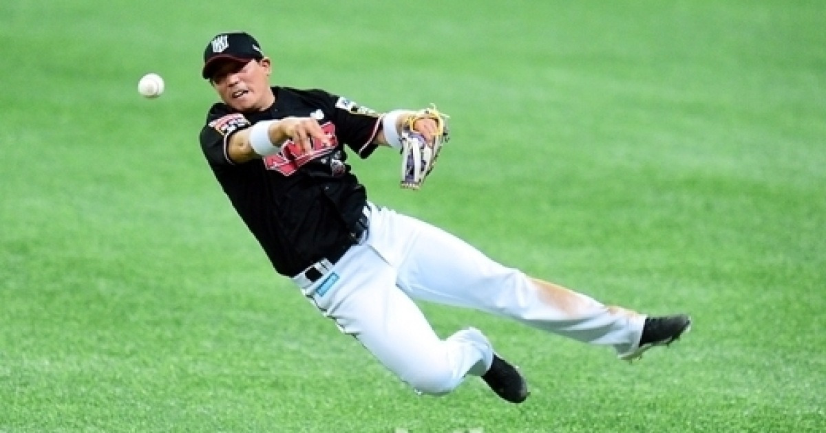 '기억하십니까' KS MVP 출신의 바로 그 슈퍼캐치가 나왔다, 그런데 정작 본인은 웃지 않았다