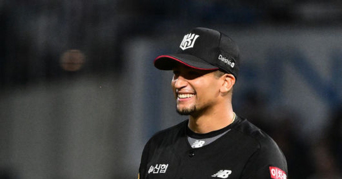 사흘 휴식 초강수 통했다…'쿠동원'의 재림, 17타자 연속 범타→6이닝 1피안타 무실점 'NC 타선 압도' [PO4]