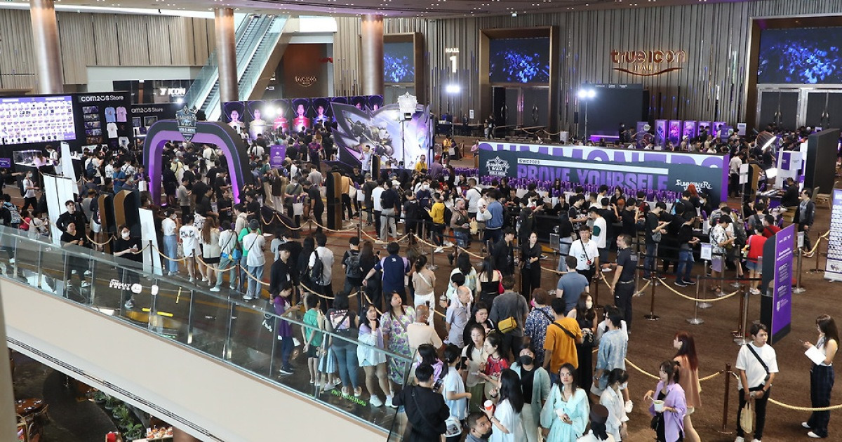 SWC 2023 월드파이널 관람객 1000명 운집...축제 분위기 물씬