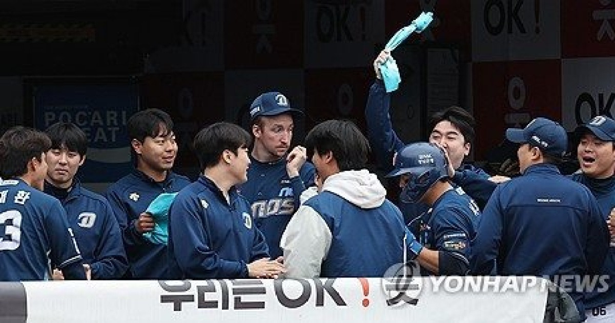 '이제 우천취소 없다'… NC-kt wiz, 5회까지 2-2 접전[PO5]