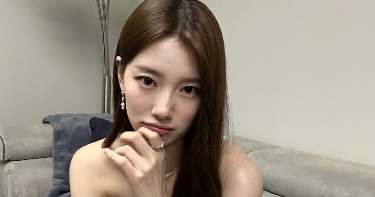 넷플릭스 1위 드라마 ‘이두나!’ 수지 TMI 12. | 에스콰이어 코리아