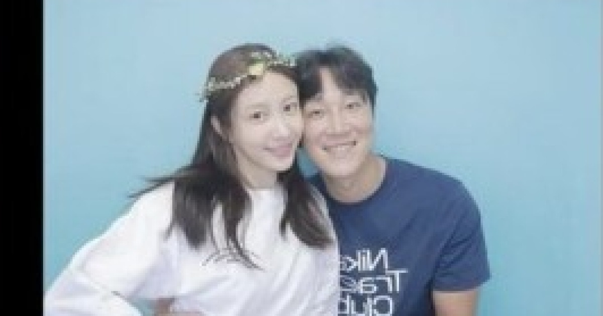 10살 차이 하니♥양재웅 커플샷 공개…999일 기념