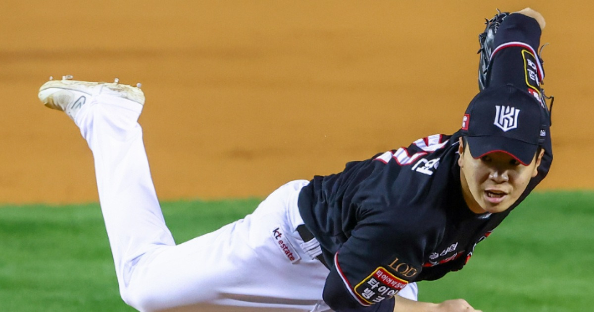 PO MVP, 그 활약은 우연이 아니었다…LG마저 압도한 KT 손동현