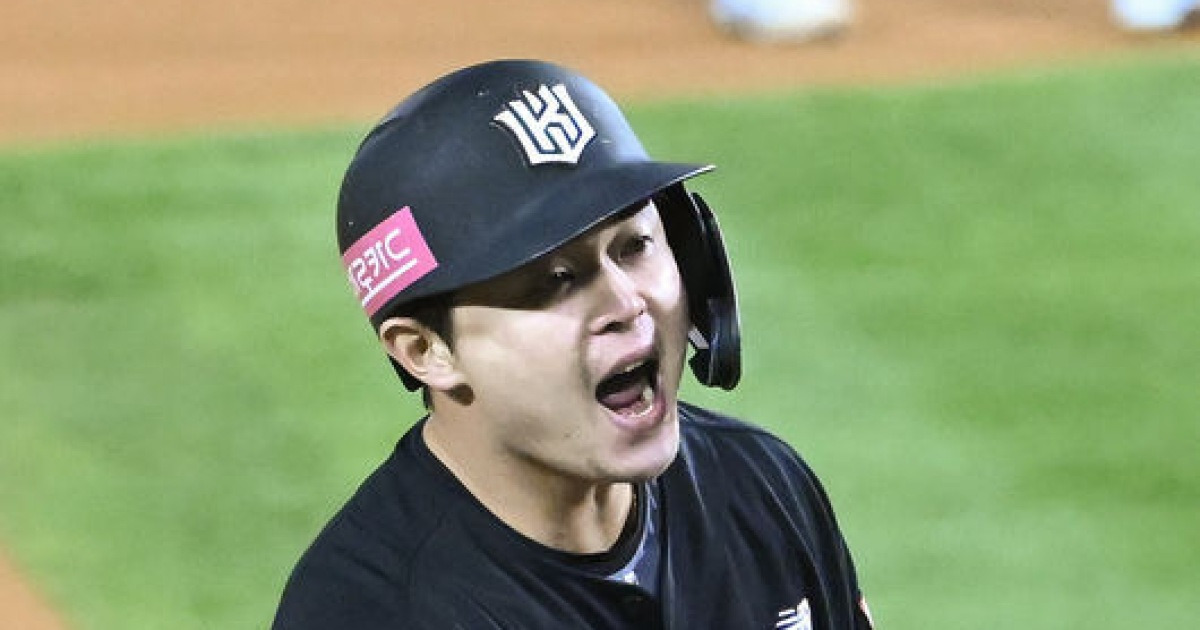 ‘고우석 무너졌다’ ‘삼중살 악몽→9회 짜릿한 결승 2루타’ 문상철이 해냈다. ‘기적의 팀’ KT, LG 3-2 꺾고 1차전 승리...74.4% 우승 확률 [KS1 현장 리뷰]