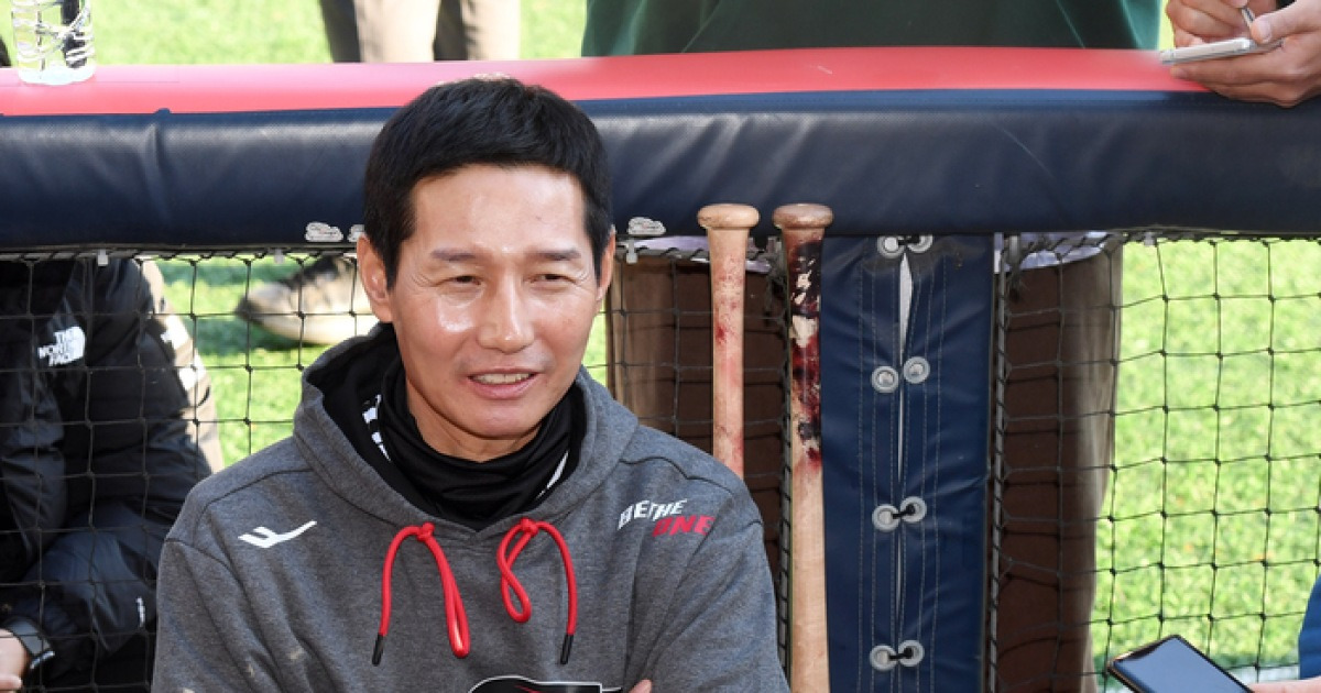 염갈량의 뚝심 LG 한국시리즈 2차전 선발 라인업 1차전과 동일 “팬들 웃으며 돌아가실 것”[KS2]