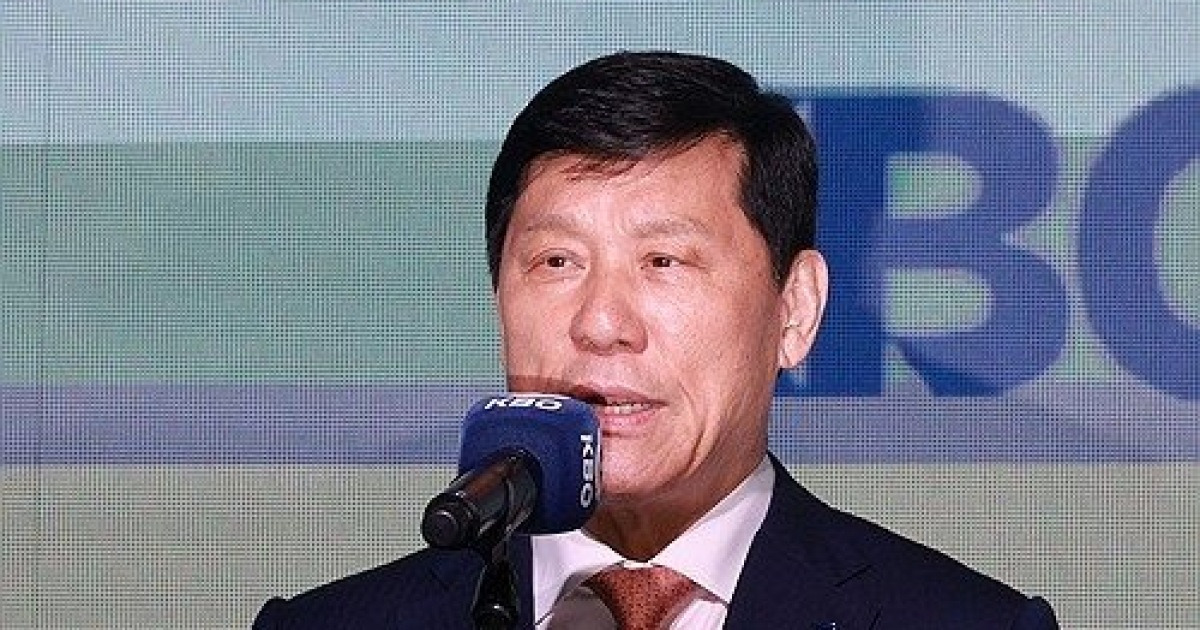 '만장일치 후보 선정'… 허구연 KBO 총재, 2027년까지 연임 유력