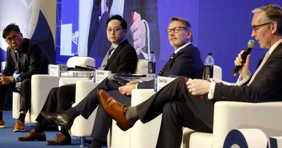 Experts turn to energy infrastructure investment amid rising uncertainty