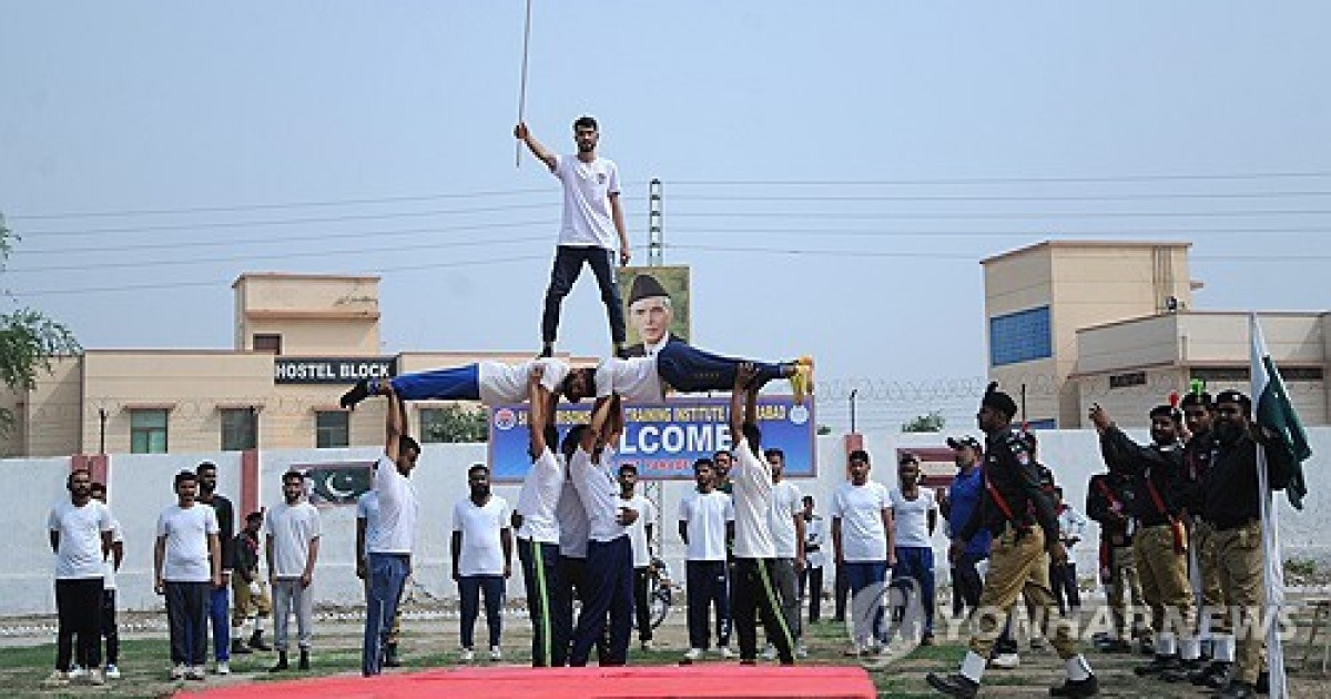 PAKISTAN PRISON SECURITY