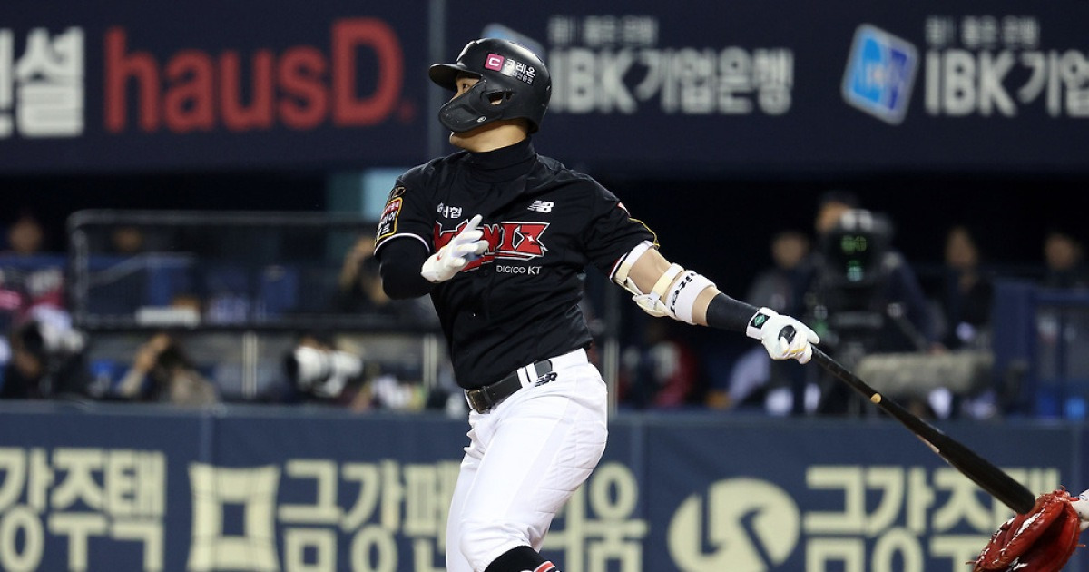LG 잡는 '불방망이' KT 배정대, 리드오프 출격 "최대한 많이 출루"[KS3]