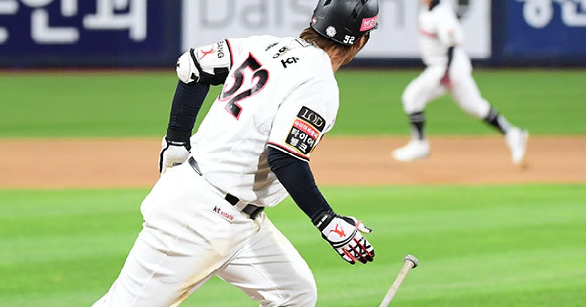 ‘8타수 무안타’ 박병호 드디어 터졌다! 고우석 상대로 3292일 만에 KS 홈런→KT 7-5 리드[KS3 현장]