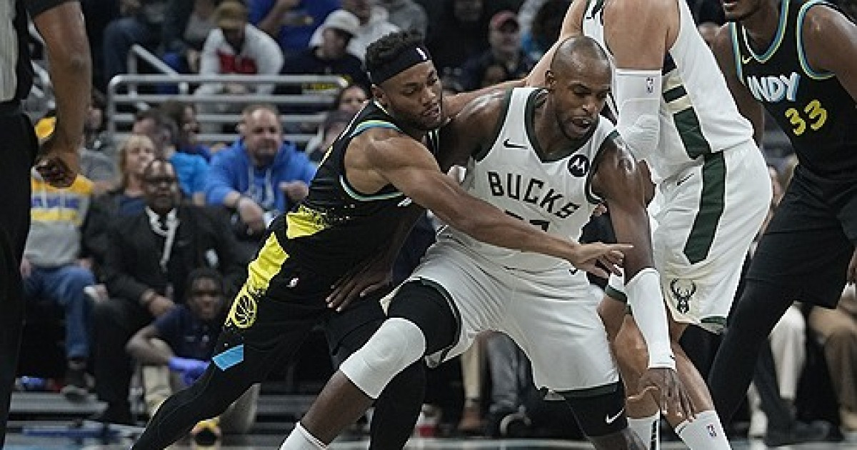 Bucks Pacers Basketball