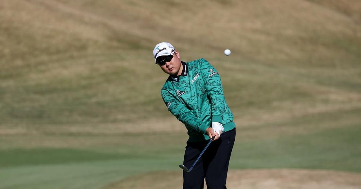 대상 노리는 함정우, KPGA 시즌 최종전 2R서 공동 3위