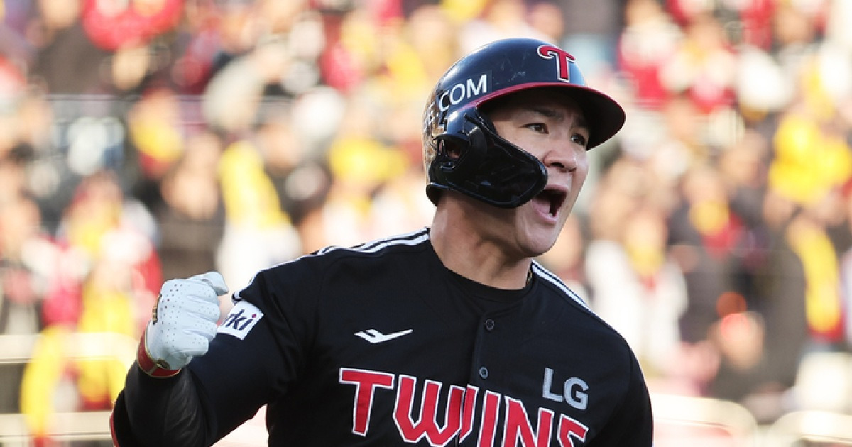 ‘롤렉스가 보인다’ 오지환 또 스리런포 KS 최초 3연속경기 홈런···LG 이틀연속 수원에서 홈런 더비[KS4]