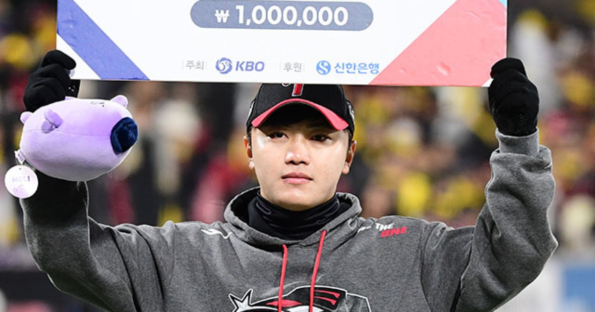 김윤식 ‘KS 4차전, 데일리 MVP!’ [MK포토]