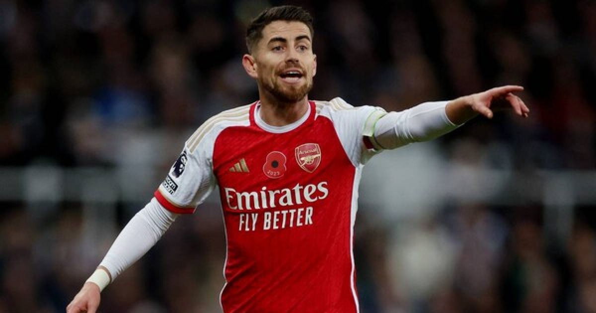 [EPL zip] 10명 싸운 아스널, 홈에서 번리 3-1로 격파