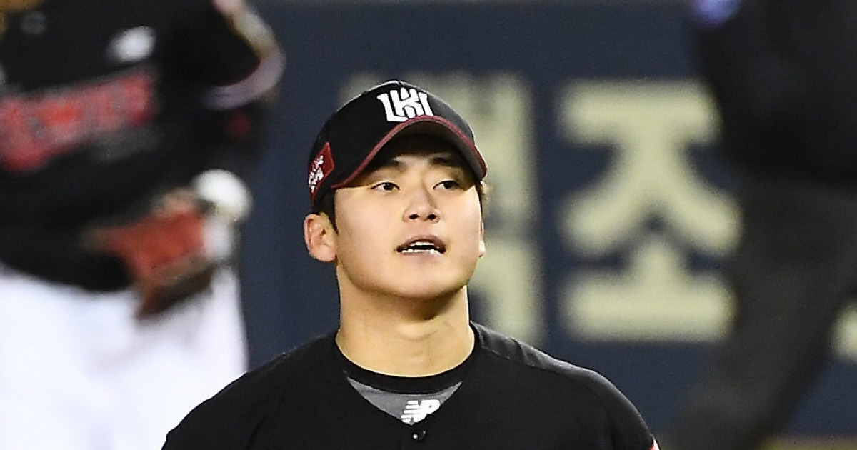 '류중일호' 핵심 불펜 박영현-정우영 없이 APBC 치른다...PS 깜짝 활약 신민혁 합류 [공식발표]