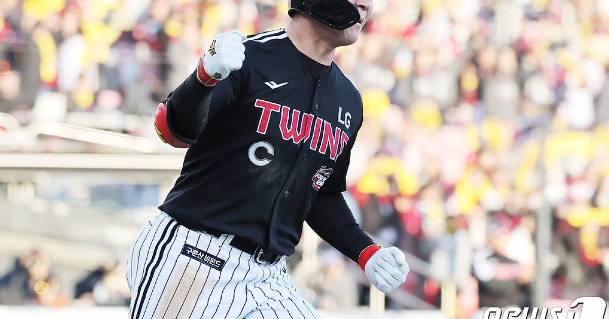 우승까지 1승 남은 LG, 선발 라인업 그대로…KT는 루키 정준영 출격[KS5](종합)