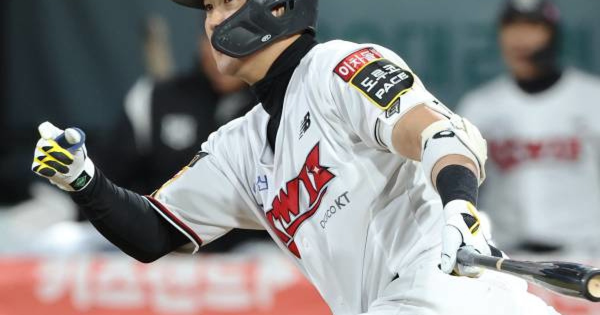 [KS 5] 바닥 찍고 비상...KT DNA 강조한 배정대 "이 말을 하니 기분이 좋아지네요"