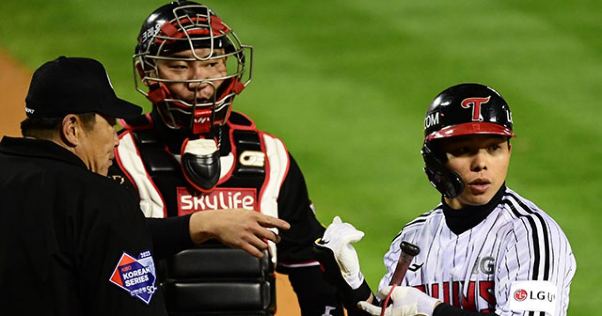 11월 13일 인간이 하는 마지막 KBO 스트라이크 콜 될까? “ABS 볼 판정 좌·우가 약간 좁다고…”