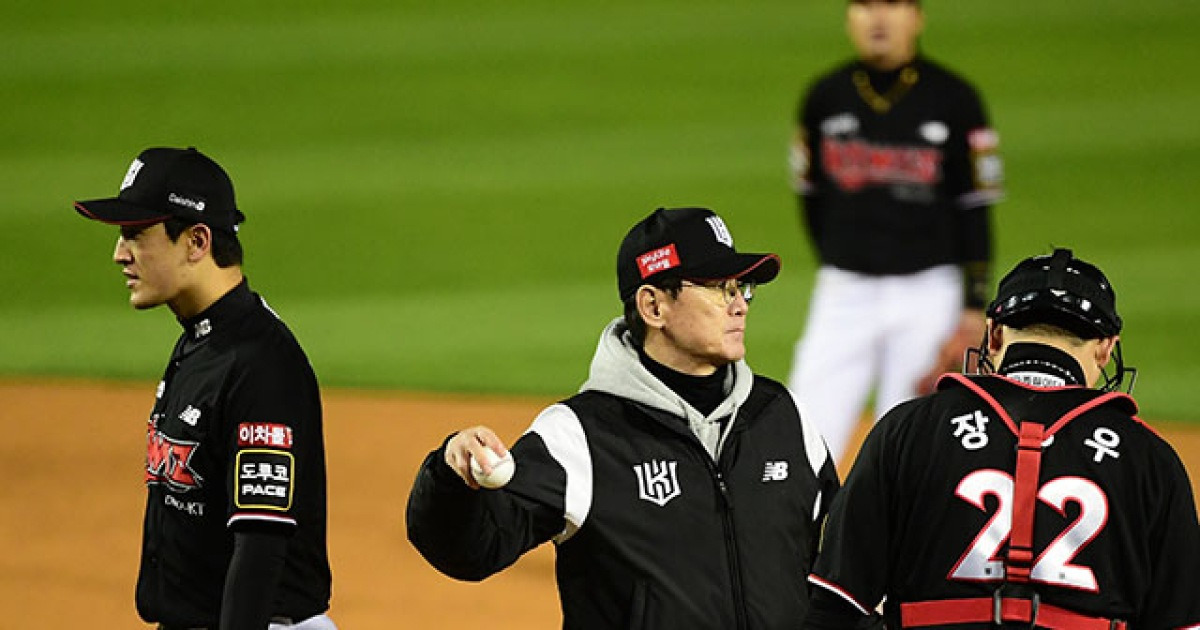 “5이닝만 버텨주면…” 믿었던 고퀄스가 무너졌다! 4이닝 5실점 강판→이상동 등판→LG 5-1 리드 ‘KT 비상’ [KS5 현장]