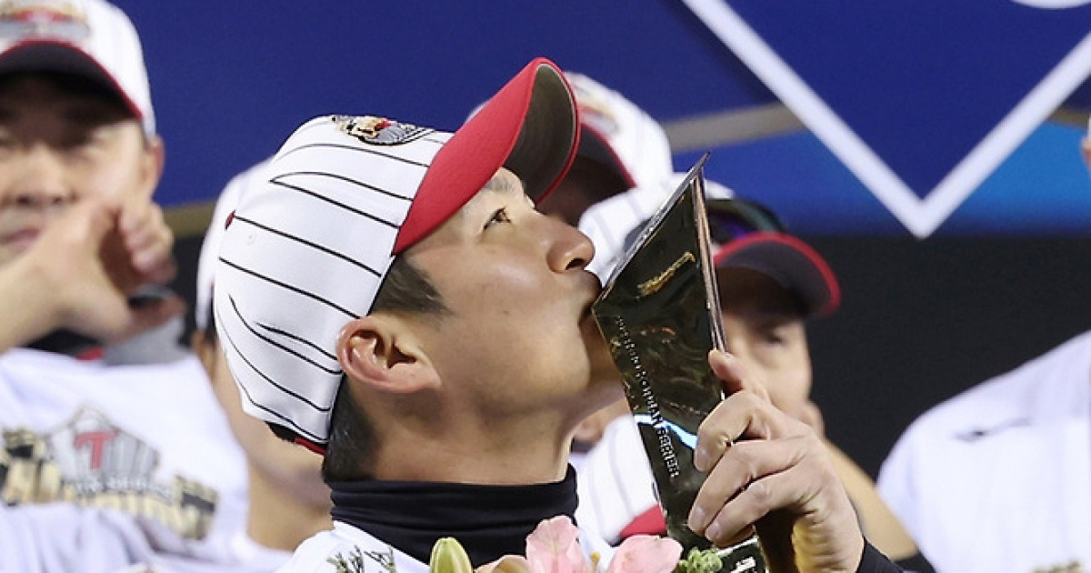 “롤렉스 반납하려 합니다”···29년 만의 KS MVP 오지환은 그 의미를 잘 알고 있다[KS 인터뷰]