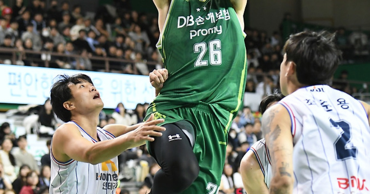‘강상재 25점’ DB, KBL 슈퍼팀 KCC 꺾고 2연승
