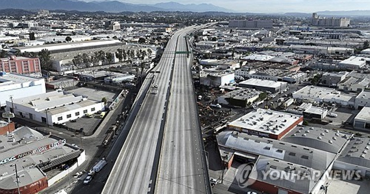 APTOPIX Freeway Fire Los Angeles