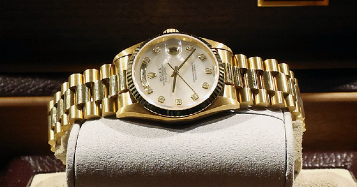 Late LG chairman's prized Rolex finds new home after Twins triumph