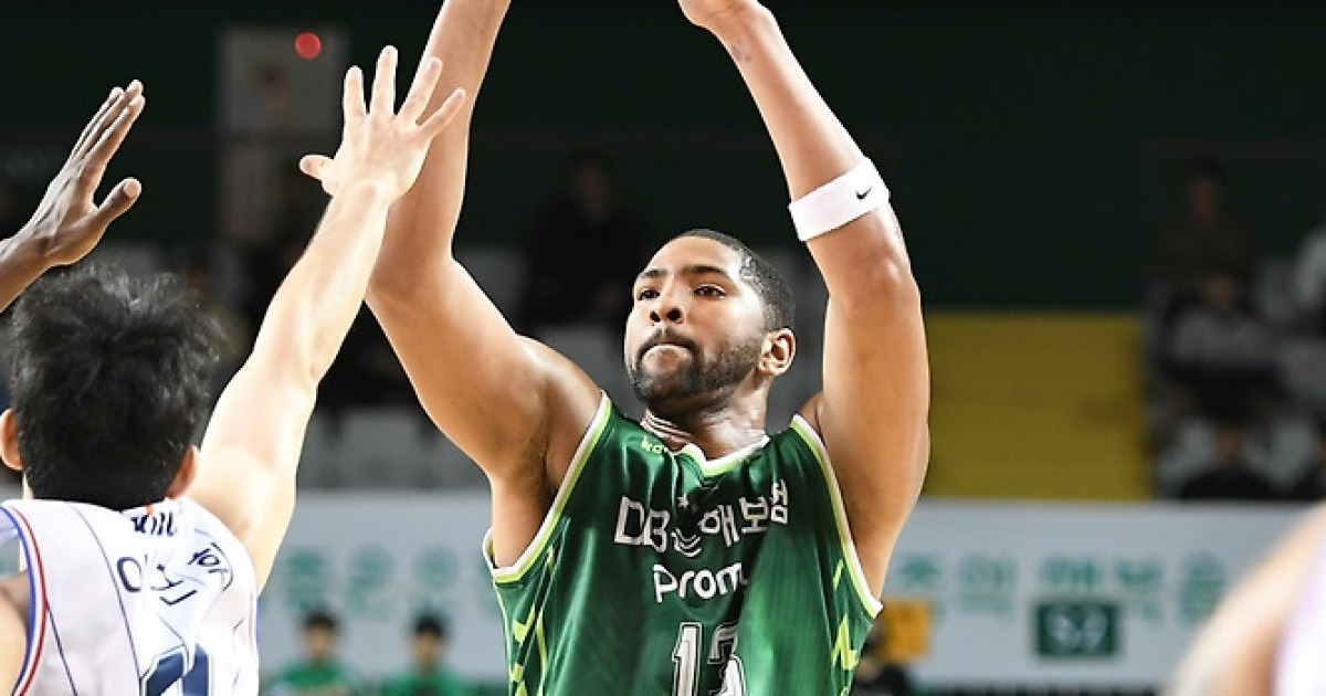 외국선수는 설린저 이후 처음…'DB 에이스' 로슨, 1라운드 MVP 선정