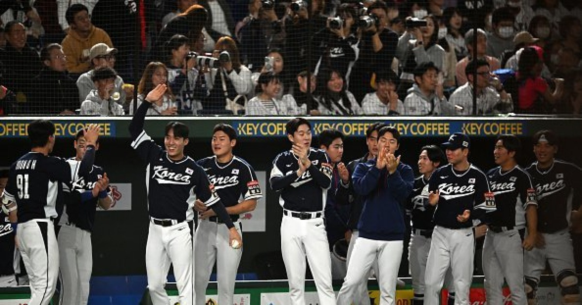 ‘APBC 결승’ 한국, 일본에 10회말 승부치기 3-4 패배